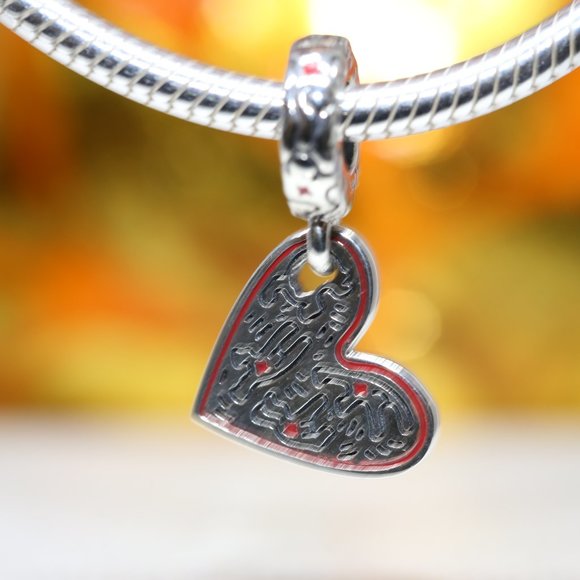Pandora | Jewelry | Pandora Line Art People Heart Charm 79225c1 | Poshmark